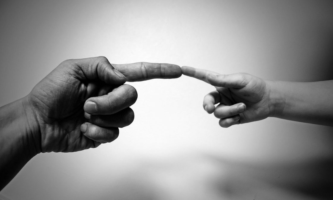 El toque de Dios - EVOLUCION.CENTER